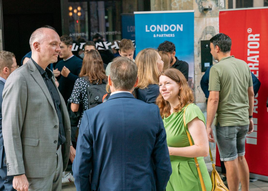 German Accelerator goes UK | Startbase