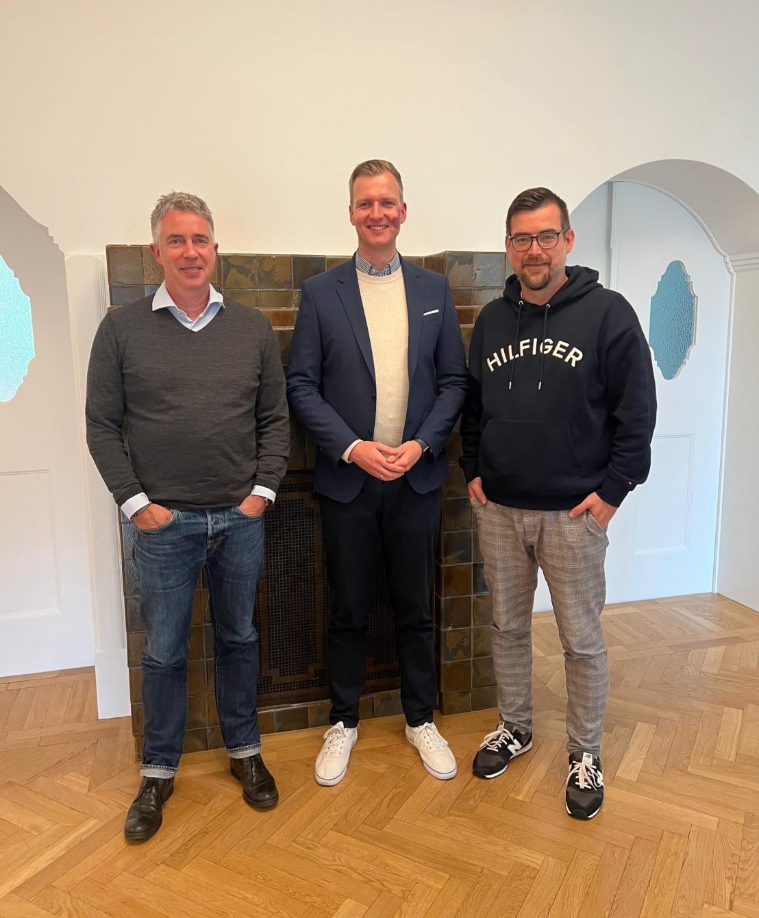 ESB Invest beteiligt sich an Hypros | Startbase